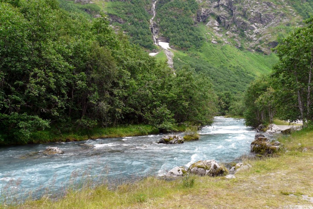 Supphellebreen - Gletscherzunge des Jostedalsbreen