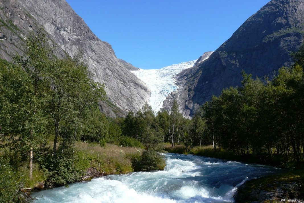Briksdalsbreen